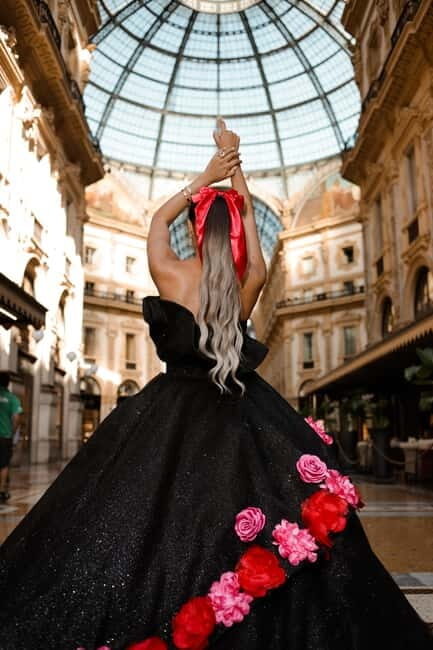 Fairytale Dress in the heart of Milan(Photographer separate) - Exploring the Experience: What You Can Expect