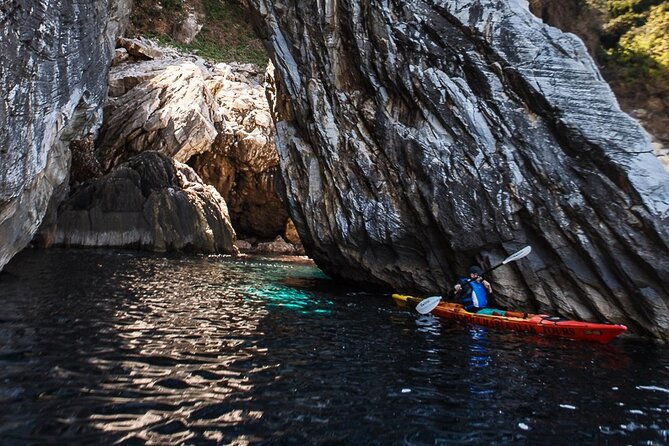 FAKISTRA SEA CAVES Kayak Tour in Pelion - What to Expect on the Tour