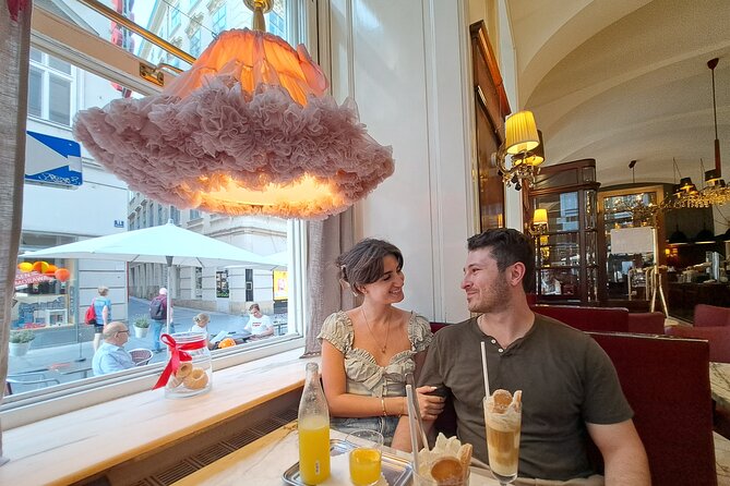 Fall in Love With Vienna Tour - Small Group or Private Tour - Group Size and Accessibility