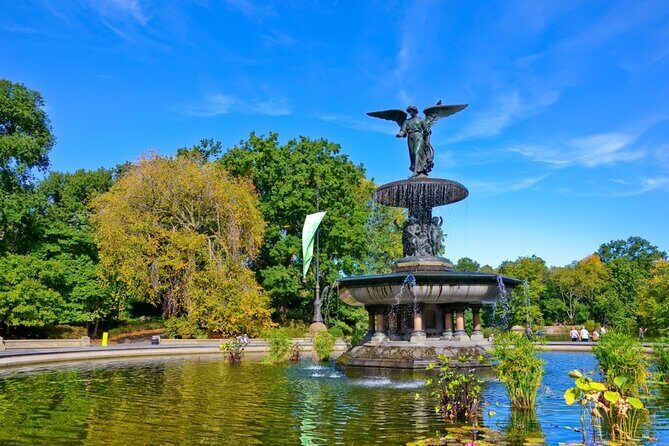 Falling in Love in NYC: Self-Guided Romantic Story Walk - Analyzing the Value