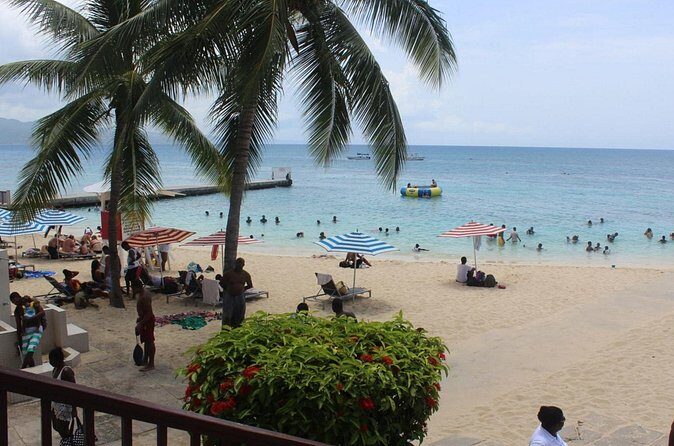 Falmouth Shore Excursion: Doctor's Cave Beach Private Tour - An In-Depth Look at the Falmouth Shore Excursion