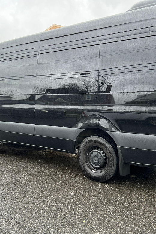 Family And Group Airport Transfer - What Does the Service Include?