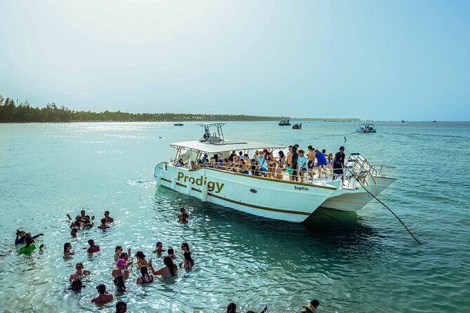 Family Boat Tour in Punta Cana with Snorkeling - Key Points