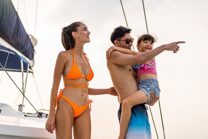 Family Catamaran Cruise from Jamwest Beach Negril Hotels - Who Will Love This Tour?