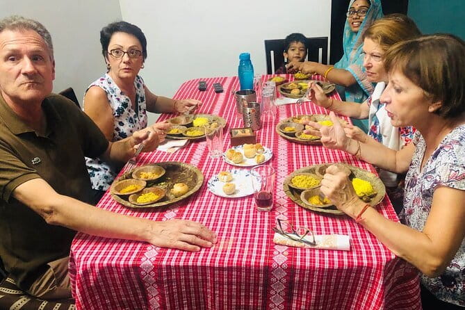 Family cooking experience in Jaipur, including transport & meals - Key Points