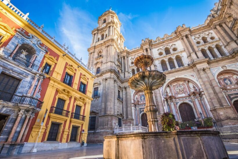 Family Discoveries in Málaga: A Cultural Journey - Key Points