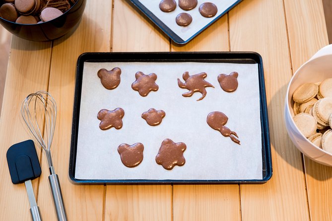 Family experience-Macaron Bakery Class at Galeries Lafayette - Cost and Value