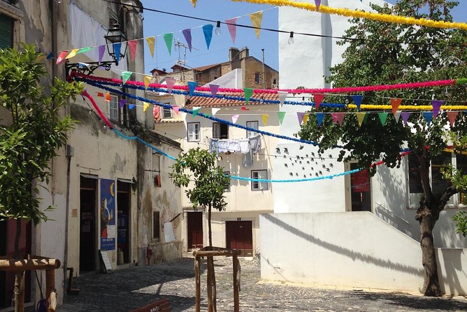 Family Tour: Genuine Lisbon - Since You Asked