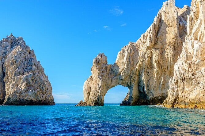 Famous Arch of Cabo Clear Boat Activity - An In-depth Look at the Cabo Arch Boat Tour