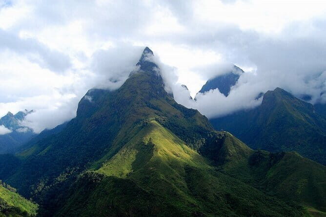 Fansipan Trekking 3 Days 2 Nights - A Deep Dive into the Fansipan Trekking Experience