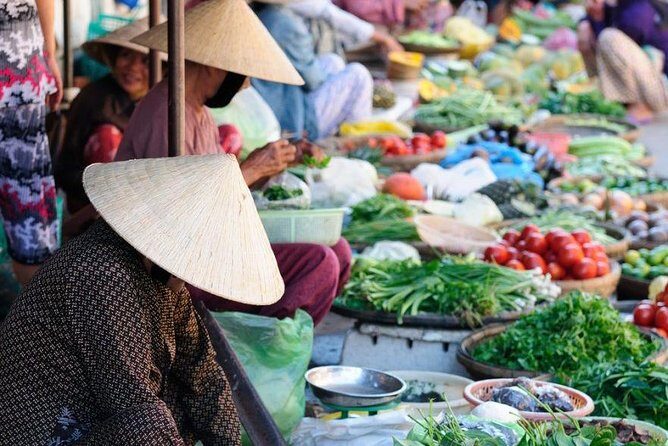 FARM TOUR AND HOME COOKING WITH LOCAL FAMILY IN HANOI 3-5 hours - Authentic Hanoi Farm Tour and Home Cooking with a Local Family: A Deep Dive