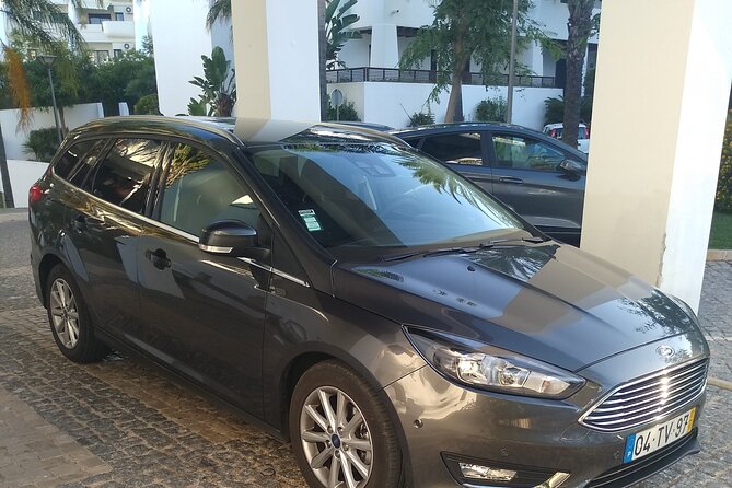 Faro airport private transfers (Vehicles up to 4 pax) - Key Points