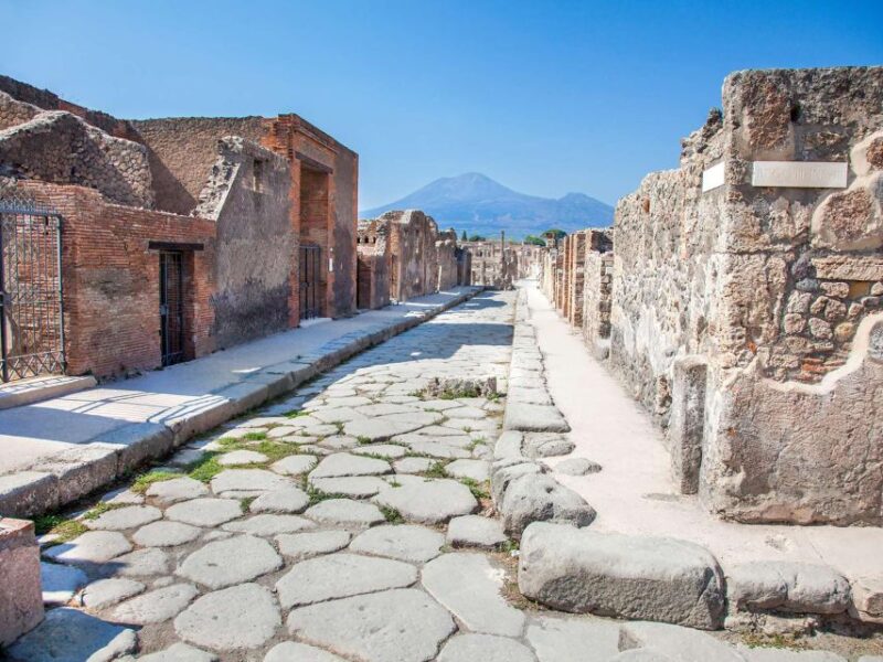 Fascinating Excursion through Pompeii and Vesuvius - Authentic Experiences and Authentic Value