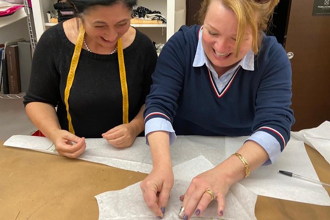 Fashion Workshop in Atelier and Fashion District Tour - What the Reviews Say