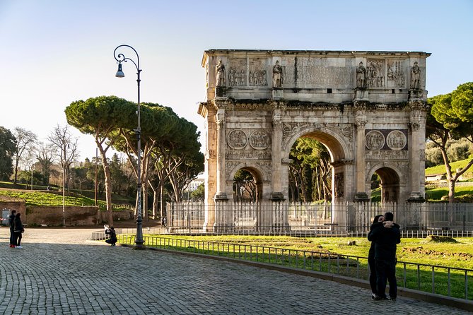 Fast Access Guided Tour of the Colosseum & Ancient Rome with a Roman Guide - FAQs