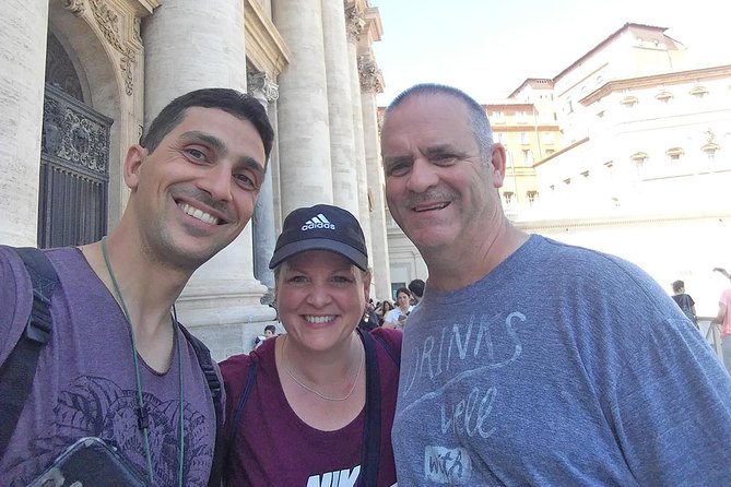 Fast-Access Vatican Museums & Sistine Chapel tour by Tommaso - The Experience: Pros and Cons