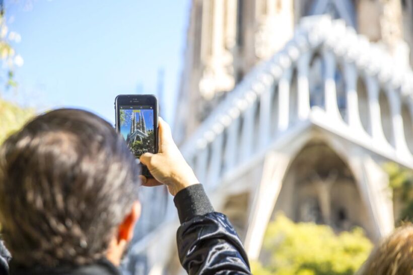 Fast-Track Access: Sagrada Familia 1.5-Hour Guided Tour - FAQs