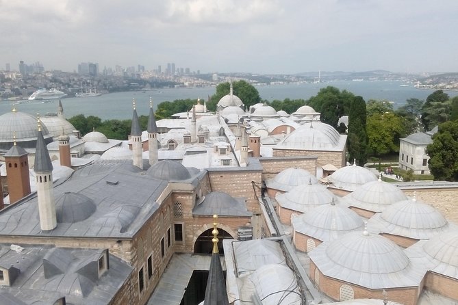 Fast-Track Admission Ticket-Topkapi Palace & Harem-Pay on Arrival - Practical Tips for Your Visit
