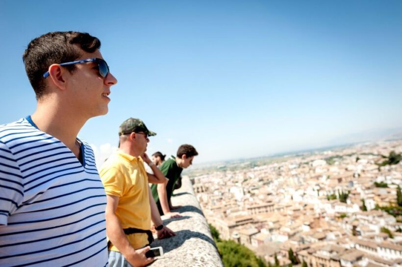 Fast-Track Alhambra & Nasrid Palaces Guided Tour - Exploring the Alhambra: A Practical Guide to the Fast-Track Guided Tour