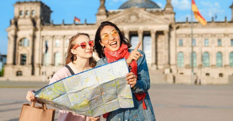 Fast Track Wawel Castle and Old Town Tour with Transfers - FAQ