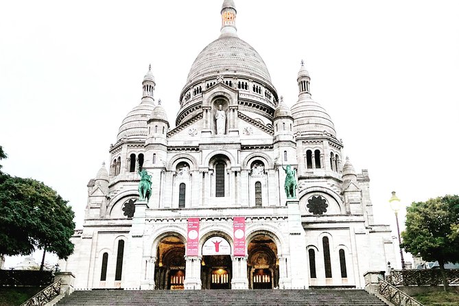 Fat Cat gets the Early Bird: Montmartre - Why the timing and group size matter