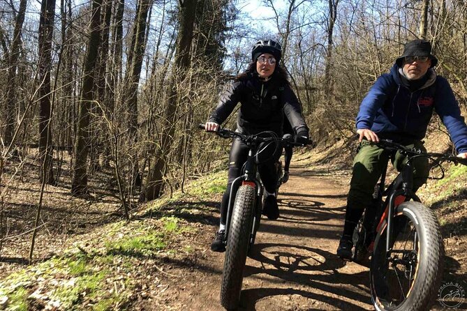 FAT TIRE E-Bike GREAT TOUR - River, Parks & Panoramic Views TOUR - Meeting Point and Duration