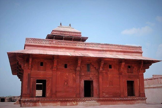 Fatehpur Sikri Guided Tour beyond routine - FAQ
