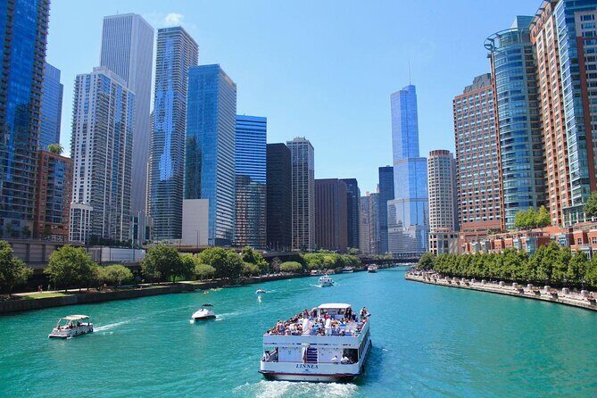 Father's Day Plated Dinner Cruise on the Chicago River - Who Will Appreciate This Experience?