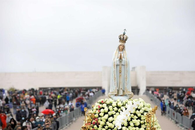 Fátima, Batalha, Alcobaça and Nazaré Private Tour - The Sum Up