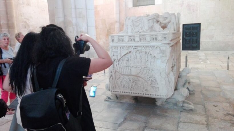 Fátima, Batalha, Alcobaça, Nazaré and Óbidos Private Tour - Key Points