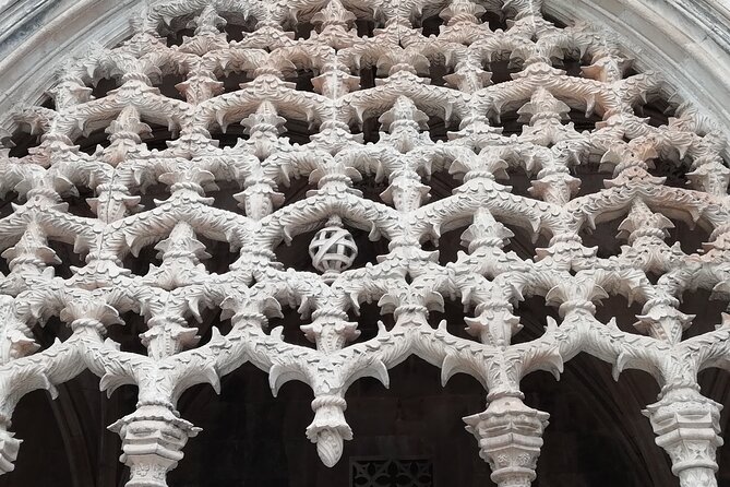 Fátima Batalha Alcobaça Nazaré ( Big Waves) and Óbidos from Lisbon Private Tour - Who Will Love This Tour?