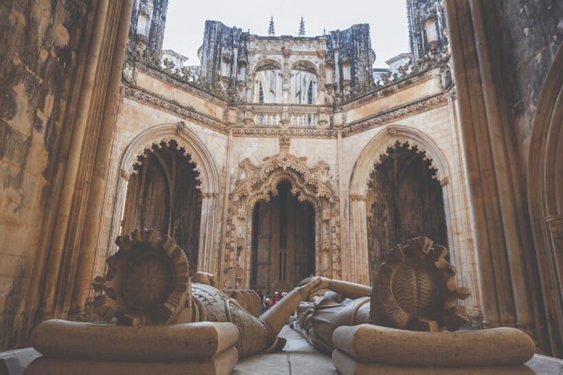Fátima, Batalha, Nazaré and Óbidos: Day Trip From Lisbon - Transportation and Group Size