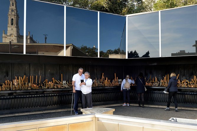 Fátima, Batalha, Nazaré and Óbidos Private Tour - Exploring Fátima