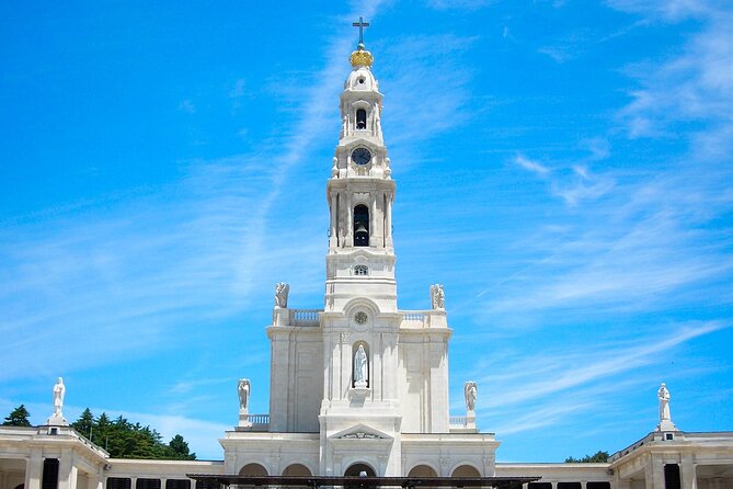 Fátima Batalha Nazaré and Óbidos Private Tour - Exploring the Fátima Batalha Nazaré and Óbidos Private Tour