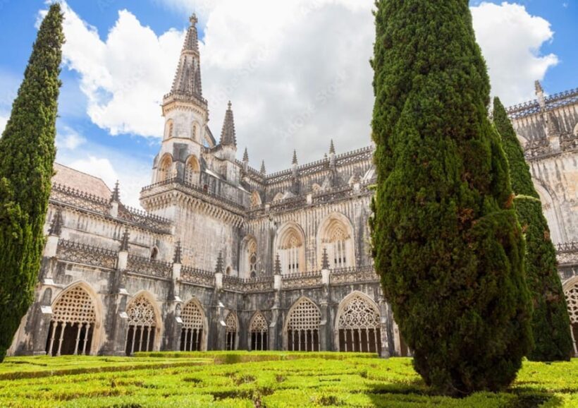 Fatima, Batalha, Nazaré and Óbidos - What You Can Expect from This Tour