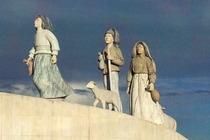 Fatima e Tomar Full Day Private Tour from Lisbon - FAQ