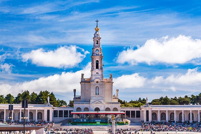 Fátima Holy City Full Day - FAQs