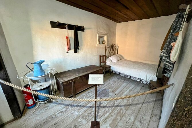 Fátima Private Tour: Shrine, Sacred Path and Shepherds House - Who Should Consider This Tour?