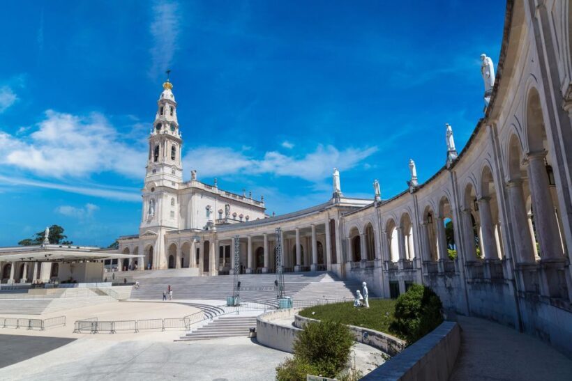 Fatima Spiritual Full Day Private Tour from Lisbon - Key Points