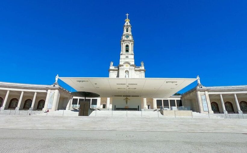 Fátima :the most important religious cathedral in Portugal - An Honest Look at the Fátima Tour