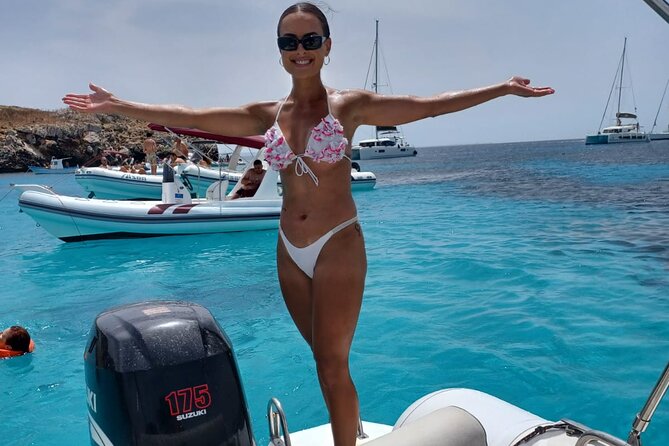 Favignana and Levanzo: Island tour by rib boat from Trapani - Levanzo’s Majestic Sea Stack: Cala Faraglione