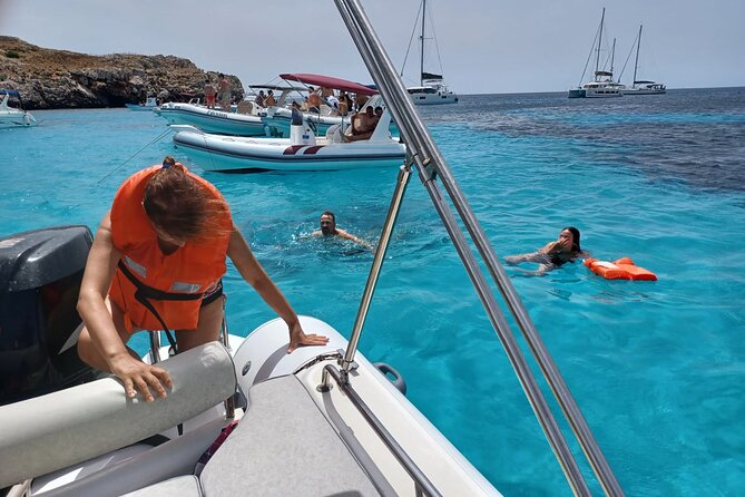 Favignana and Levanzo: Island tour by rib boat from Trapani - End of the Day: Returning to Trapani