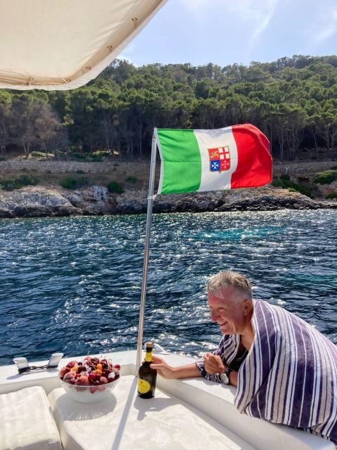 Favignana and Levanzo with Elisabetta II - An Overview of the Experience
