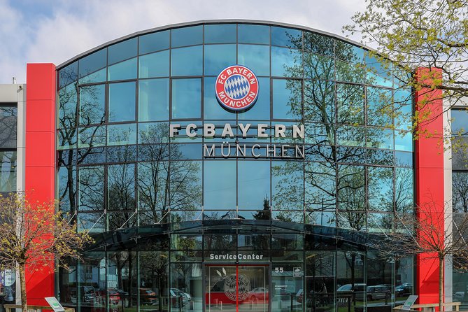 FC Bayern Munich Allianz Arena Tour and Panoramic Munich Tour - Stadium Tour Experience