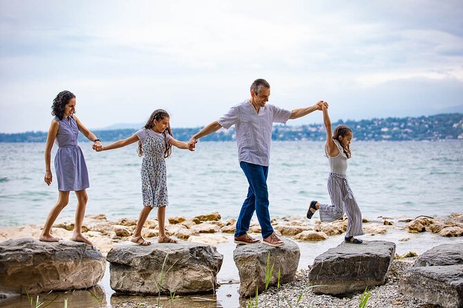 Feel Good Private Photography for Amazing People in Chamonix - Personalized Photo Sessions