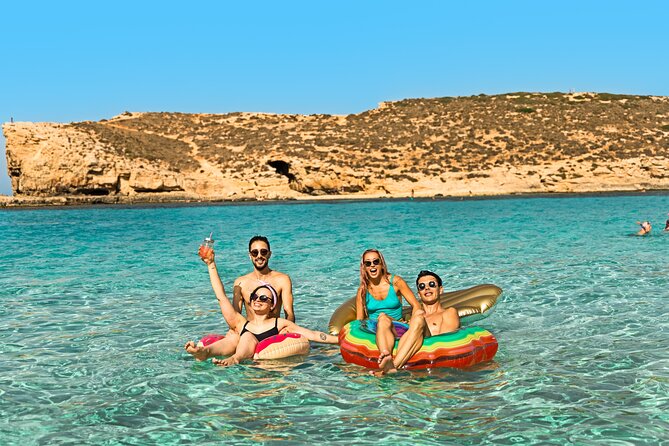 Fernandes Gozo & Comino - Booking and Contact Information