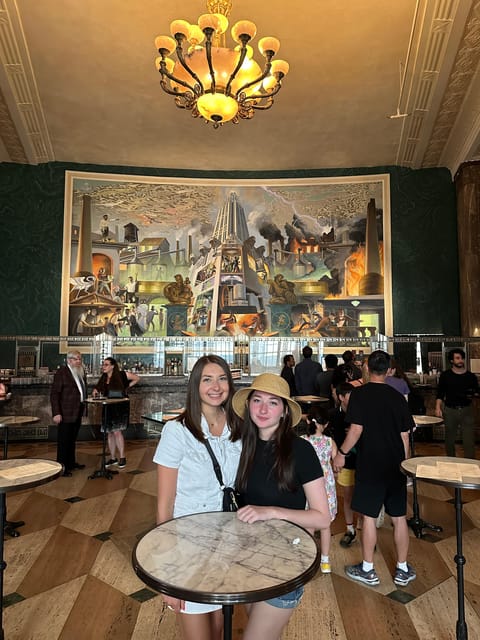 Ferry, Lower Manhattan, SoHo & Midtown grand tour & photos - Who Should Book This Tour?