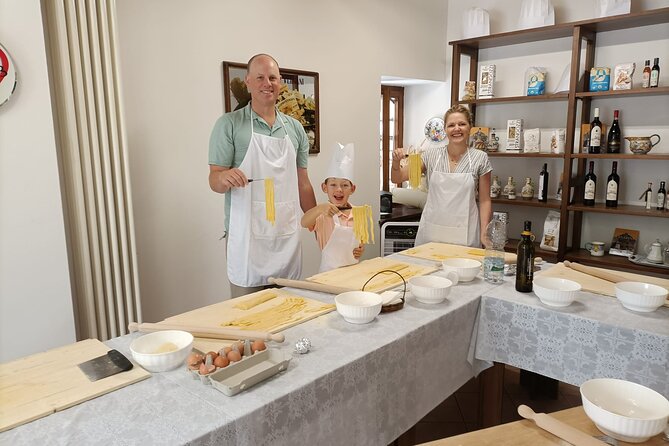 Fettuccine & Ravioli Class in Assisis Home-Style Cooking School - The Value and Who Should Consider This Tour