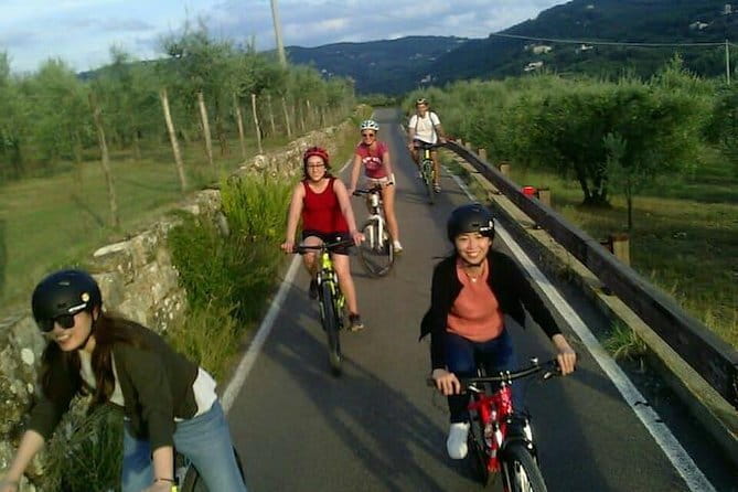 Fiesole: Tuscan Countryside Half Day E-Bike Tour & Farm visit - What Makes This Tour Unique?