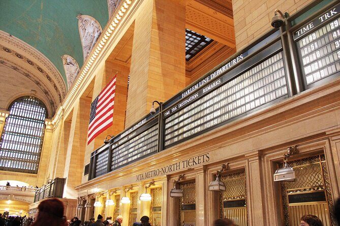Fifth Avenue Unveiled: Luxury, History & Icons Walking tour - What Travelers Can Expect